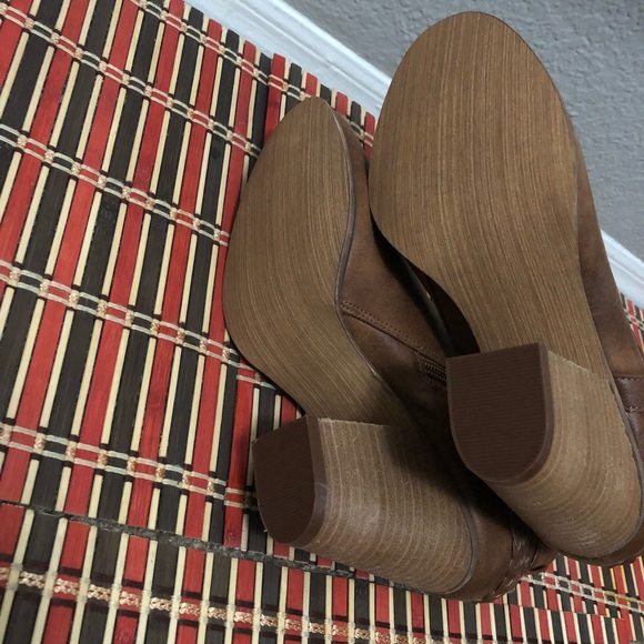 Zozo | Shoes | Woman Winter Boots Xoxo Size 8 | Poshmark